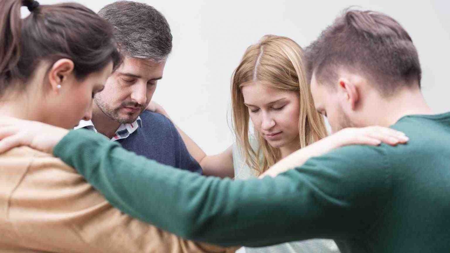 27 Insightful Keys on How to Lead Prayer in Church for Every Member ...